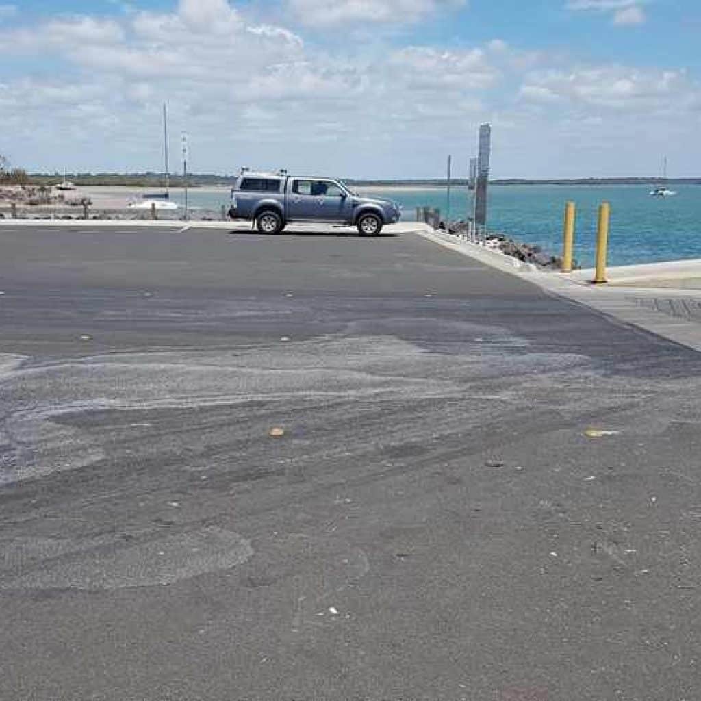 Burrum Heads, Accommodation, Things To Do