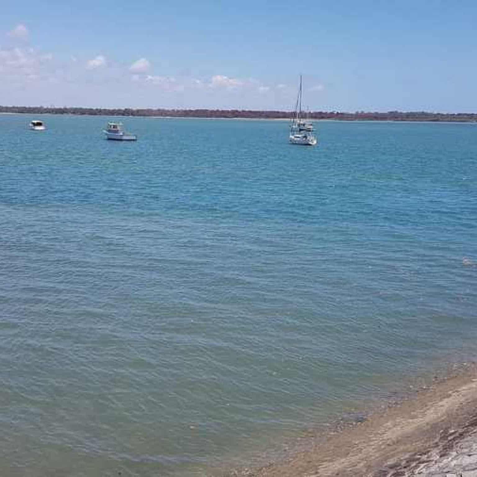 Burrum Heads, Accommodation, Things To Do