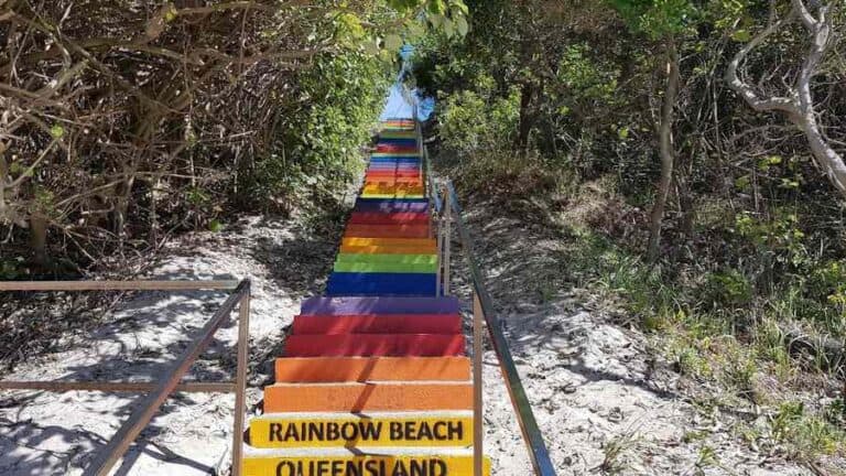 Why Is It Called Rainbow Beach? Beautiful Coloured Sands
