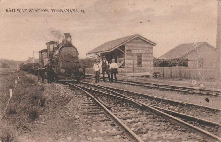 Torbanlea Queensland, History, Housing, Accommodation